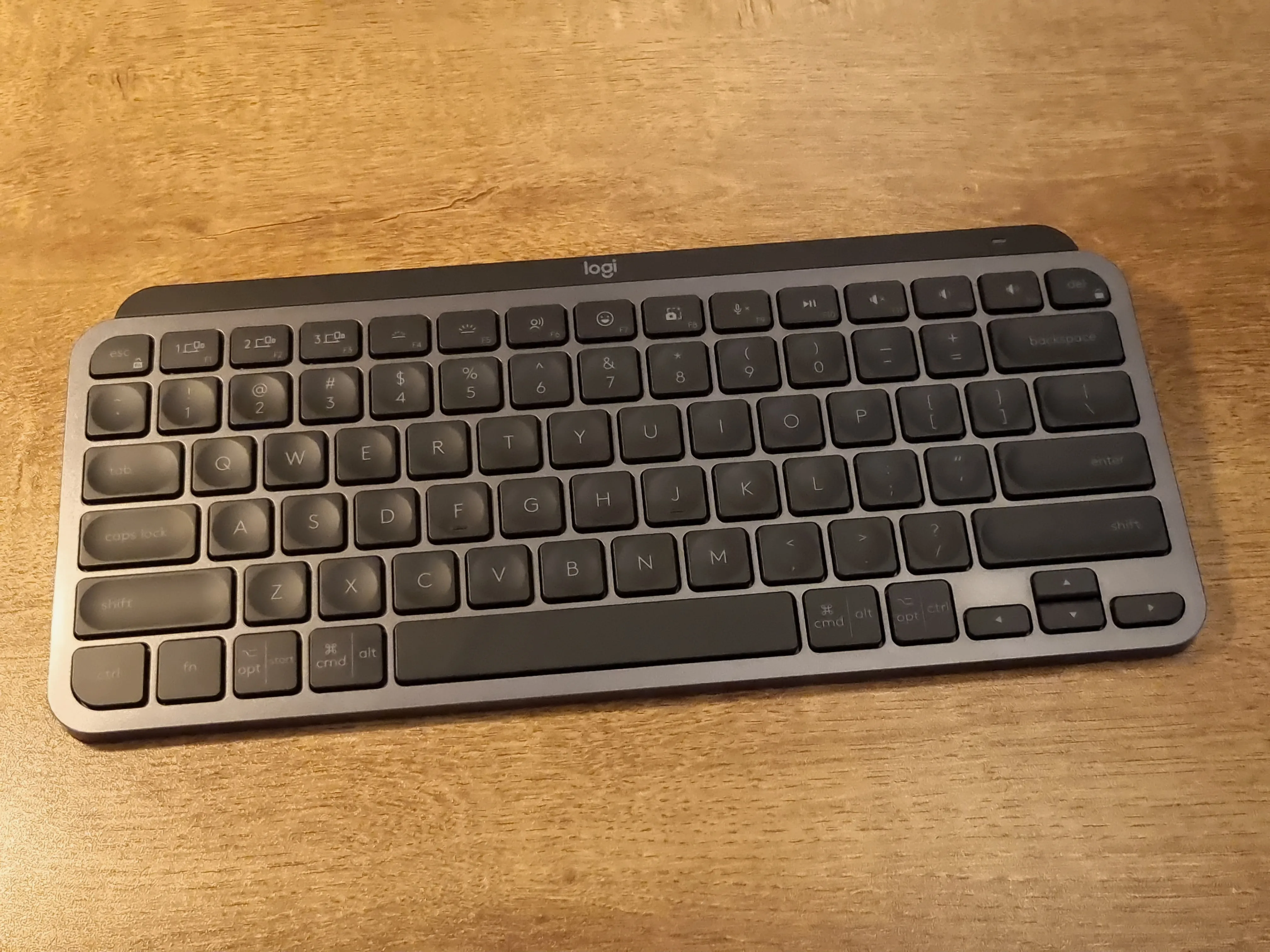 로지텍 MX Keys Mini 키스 미니 - 사용기 - 로키씨